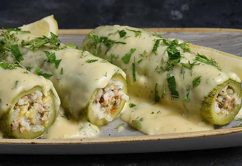 ΚΟΛΟΚΥΘΑΚΙΑ ΓΕΜΙΣΤΑ με κιμά αυγολέμονο - Γεμιστά με… ή ριζότα ...